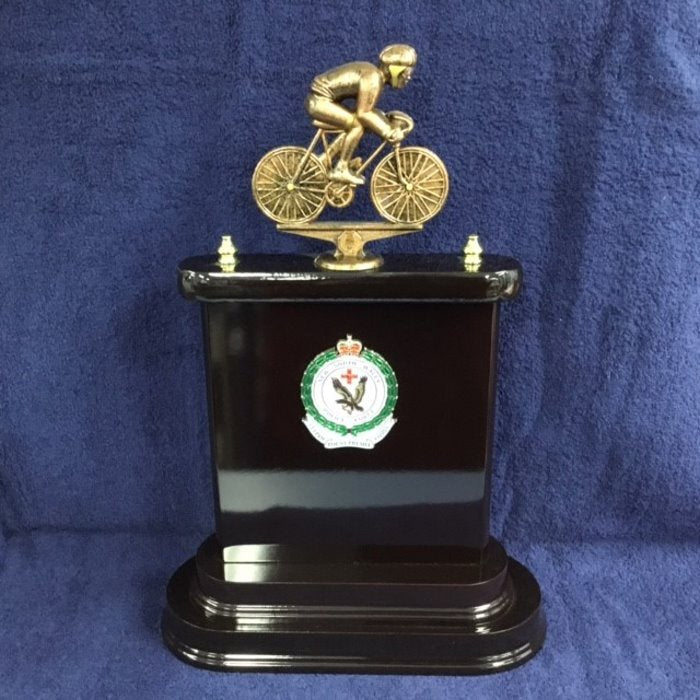 Plaque NSW Police Force Timber Perpetual Trophy with Figure – nswpoliceshop
